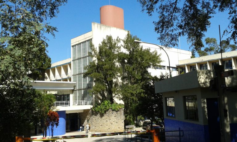 Graduação | Escola de Enfermagem - USP